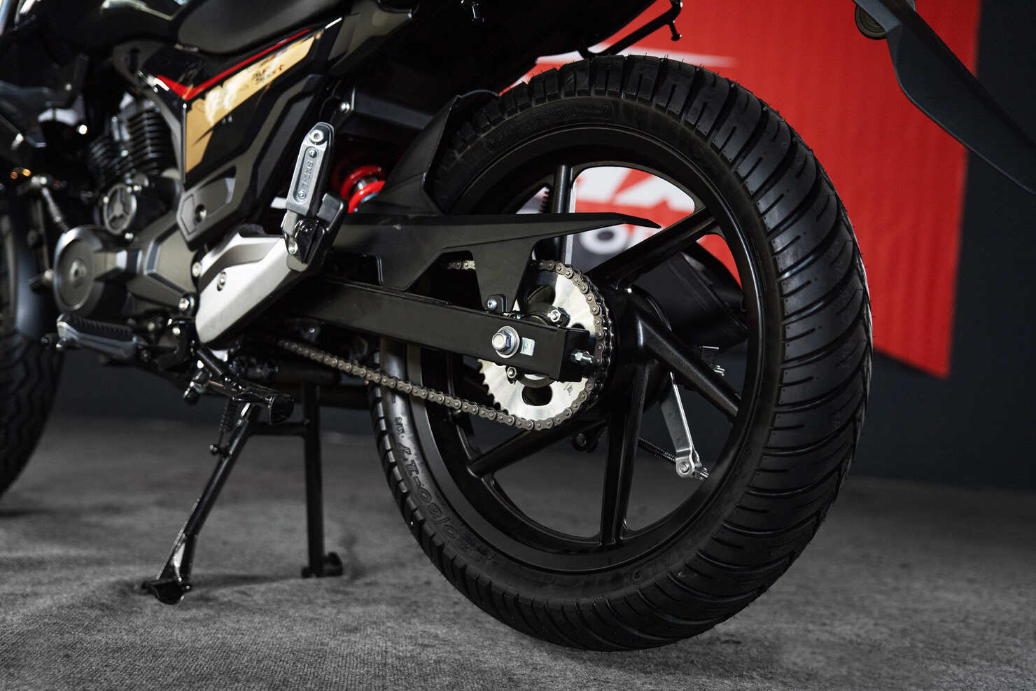 Купить SHARMAX RST 240 в Москве Дорожные мотоциклы